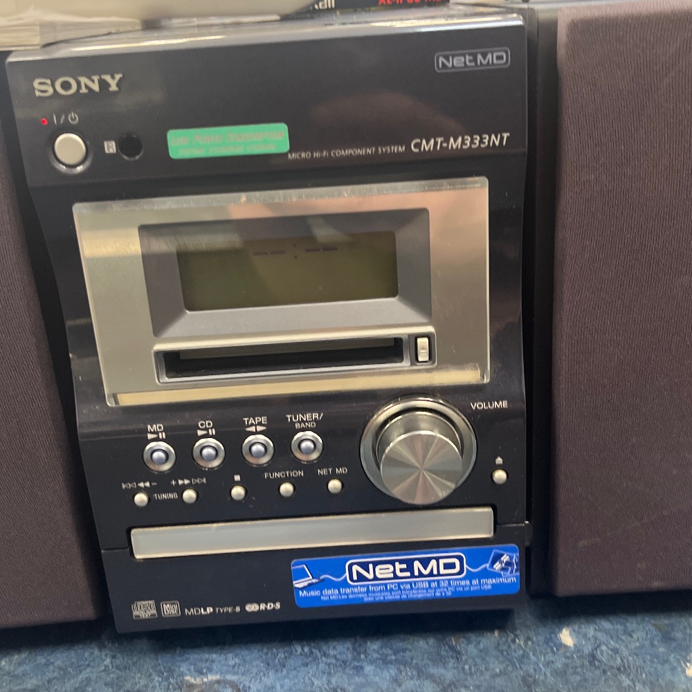 Pre-owned Sony hcd-m333 compact disc desk reciever - Own4Less